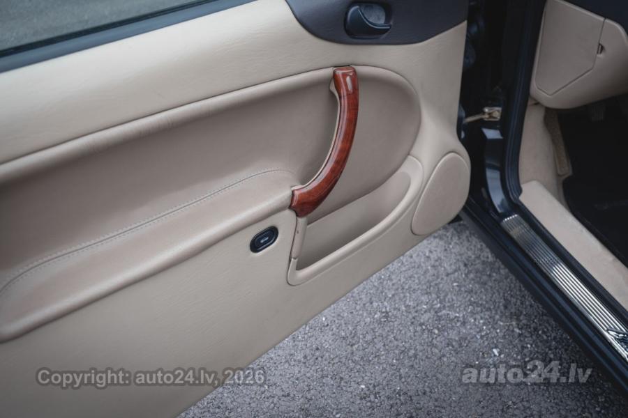Melns Saab 9-3 1998 Tartu, ar dzinēja tilpumu 2.00 L un nobraukumu 263 tūkst. km par 4500 €, foto 19 vietnē AUTOMOTO.COM.LV
