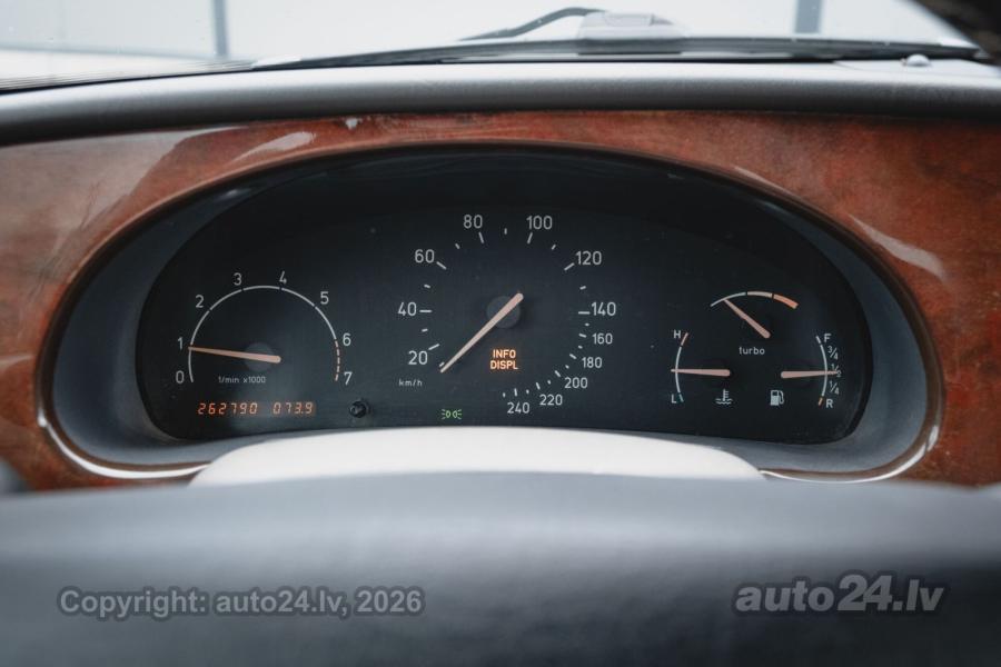 Melns Saab 9-3 1998 Tartu, ar dzinēja tilpumu 2.00 L un nobraukumu 263 tūkst. km par 4500 €, foto 24 vietnē AUTOMOTO.COM.LV