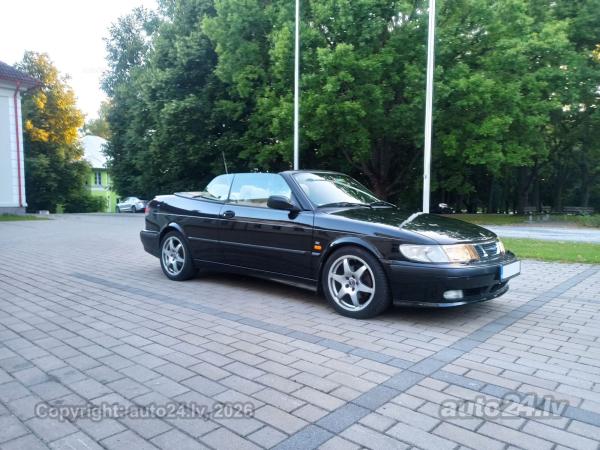Melns Saab 9-3 1999 Tallina, ar dzinēja tilpumu 2.00 L un nobraukumu 274 tūkst. km par 3999 €, foto 2 vietnē AUTOMOTO.COM.LV