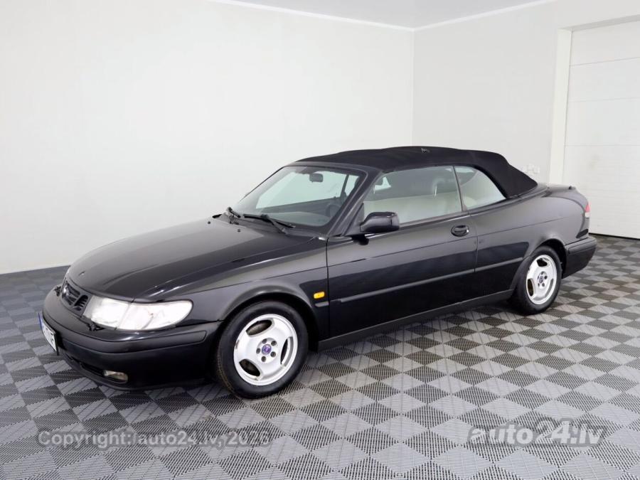 Black Saab 9-3 2000 in Tallinn, with an engine capacity of 2.00 L and mileage of 242 thousand km for 1299 €, photo 2 on AUTOMOTO.COM.LV