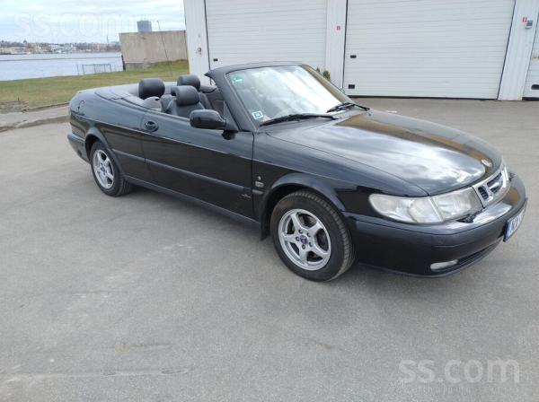 Melns Saab 9-3 2001 Rīga, ar dzinēja tilpumu 2.00 L un nobraukumu 370 tūkst. km par 2200 €, foto 3 vietnē AUTOMOTO.COM.LV