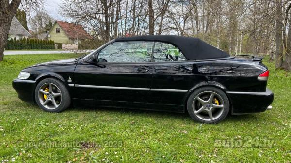 Melns Saab 9-3 2001 Tiri, ar dzinēja tilpumu 2.30 L un nobraukumu 170 tūkst. km par 9999 €, foto 2 vietnē AUTOMOTO.COM.LV