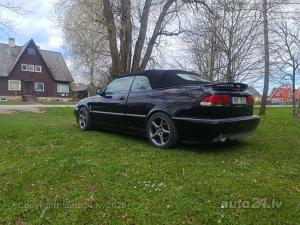 Melns Saab 9-3 2001 Tiri, ar dzinēja tilpumu 2.30 L un nobraukumu 170 tūkst. km par 9999 €, foto 4 vietnē AUTOMOTO.COM.LV
