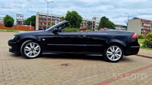 Black Saab 9-3 2004 in Riga, with an engine capacity of 2.00 L and mileage of 297 thousand km for 4700 €, photo 3 on AUTOMOTO.COM.LV