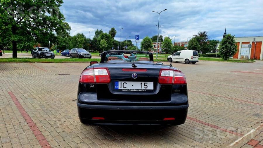 Black Saab 9-3 2004 in Riga, with an engine capacity of 2.00 L and mileage of 297 thousand km for 4700 €, photo 9 on AUTOMOTO.COM.LV