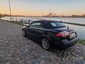 Melns Saab 9-3 2004 Rīga, ar dzinēja tilpumu 2.00 L un nobraukumu 247 tūkst. km par 3890 €, foto  vietnē AUTOMOTO.COM.LV