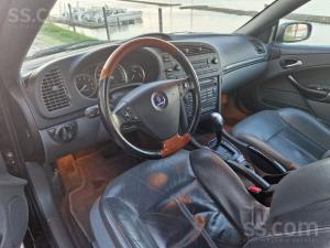 Melns Saab 9-3 2004 Rīga, ar dzinēja tilpumu 2.00 L un nobraukumu 247 tūkst. km par 3890 €, foto 6 vietnē AUTOMOTO.COM.LV
