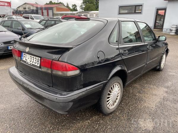 Melns Saab 9-3 1999 Talsi, ar dzinēja tilpumu 2.00 L un nobraukumu 231 tūkst. km par 750 €, foto 3 vietnē AUTOMOTO.COM.LV