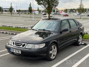 Melns Saab 9-3 2001 Rīga, ar dzinēja tilpumu 2.00 L un nobraukumu 215 tūkst. km par 2200 €, foto 3 vietnē AUTOMOTO.COM.LV