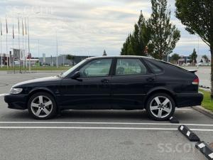 Melns Saab 9-3 2001 Rīga, ar dzinēja tilpumu 2.00 L un nobraukumu 215 tūkst. km par 2200 €, foto 4 vietnē AUTOMOTO.COM.LV