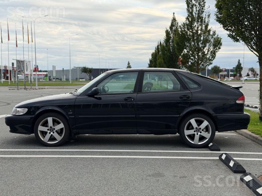 Melns Saab 9-3 2001 Rīga, ar dzinēja tilpumu 2.00 L un nobraukumu 215 tūkst. km par 2200 €, foto 4 vietnē AUTOMOTO.COM.LV