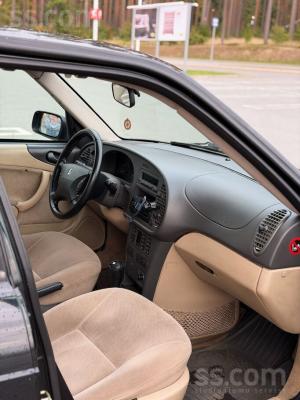 Melns Saab 9-3 2001 Rīga, ar dzinēja tilpumu 2.00 L un nobraukumu 215 tūkst. km par 2200 €, foto 9 vietnē AUTOMOTO.COM.LV