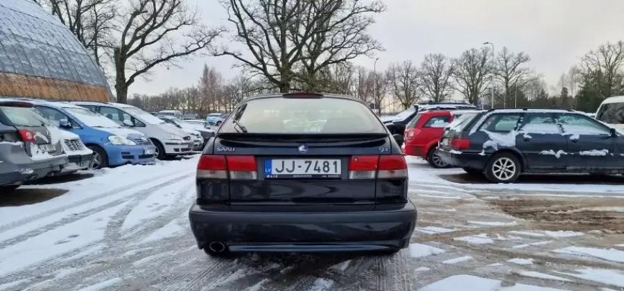Black Saab 9-3 2002 in Valmiera, with an engine capacity of 2.00 L and mileage of 230 thousand km for 900 €, photo 5 on AUTOMOTO.COM.LV
