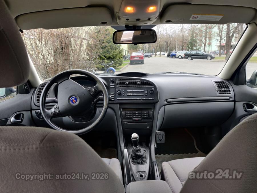 Black Saab 9-3 2003 in Parnu, with an engine capacity of 2.20 L and mileage of 295 thousand km for 650 €, photo 5 on AUTOMOTO.COM.LV