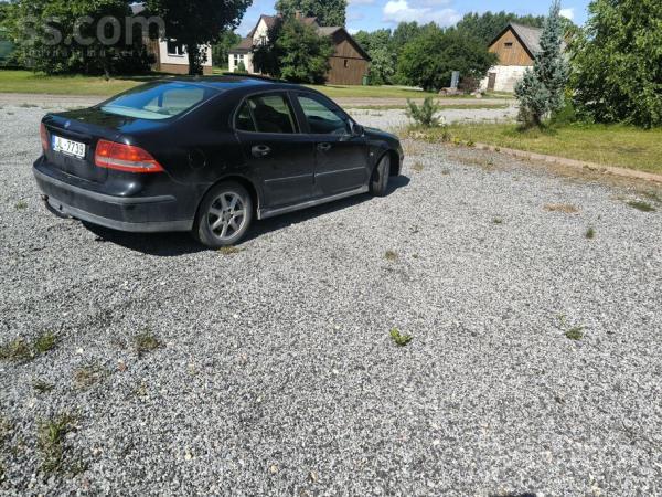 Black Saab 9-3 2003 in Limbazi, with an engine capacity of 2.20 L and mileage of 299 thousand km for 450 €, photo 3 on AUTOMOTO.COM.LV