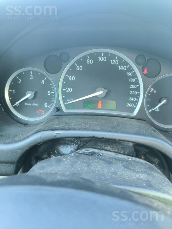 Black Saab 9-3 2003 in Limbazi, with an engine capacity of 2.20 L and mileage of 299 thousand km for 450 €, photo 8 on AUTOMOTO.COM.LV