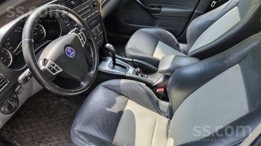 Black Saab 9-3 2003 in Riga, with an engine capacity of 2.00 L and mileage of 364 thousand km for 1200 €, photo 7 on AUTOMOTO.COM.LV