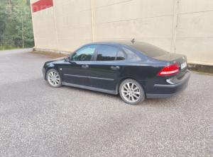 Melns Saab 9-3 2003 Limbaži, ar dzinēja tilpumu 2.20 L un nobraukumu 339 tūkst. km par 1250 €, foto 5 vietnē AUTOMOTO.COM.LV