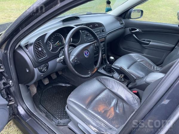 Melns Saab 9-3 2004 Rīga, ar dzinēja tilpumu 2.20 L un nobraukumu 366 tūkst. km par 1000 €, foto 8 vietnē AUTOMOTO.COM.LV