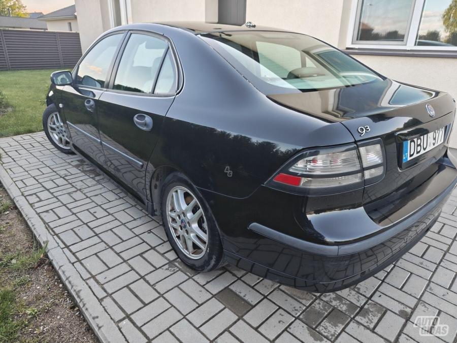 Черный Сааб 9-3 2004 в Каунас, объемом двигателя 2.00 л и пробегом 180 тыс. км за 2000 €, фото 5 на AUTOMOTO.COM.LV