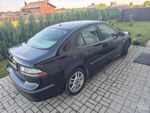 Черный Сааб 9-3 2004 в Каунас, объемом двигателя 2.00 л и пробегом 180 тыс. км за 2000 €, фото 6 на AUTOMOTO.COM.LV