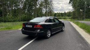 Черный Сааб 9-3 2004 в Таллин, объемом двигателя 1.80 л и пробегом 208 тыс. км за 1350 €, фото 4 на AUTOMOTO.COM.LV