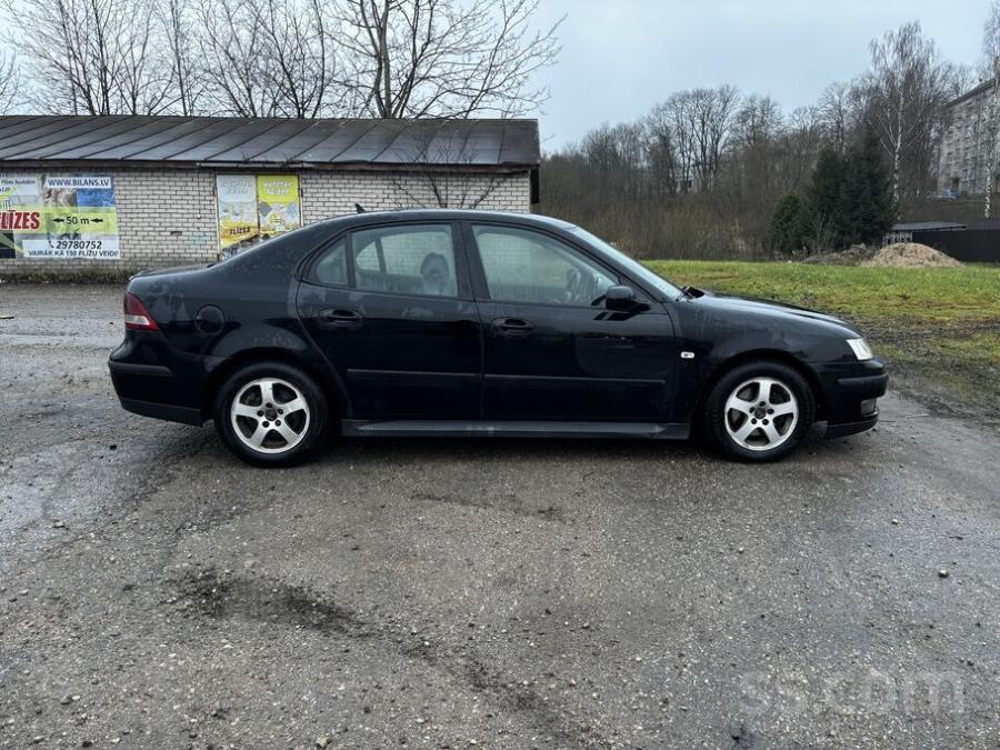 Melns Saab 9-3 2004 Rīga, ar dzinēja tilpumu 2.20 L un nobraukumu 344 tūkst. km par 700 €, foto 1 vietnē AUTOMOTO.COM.LV