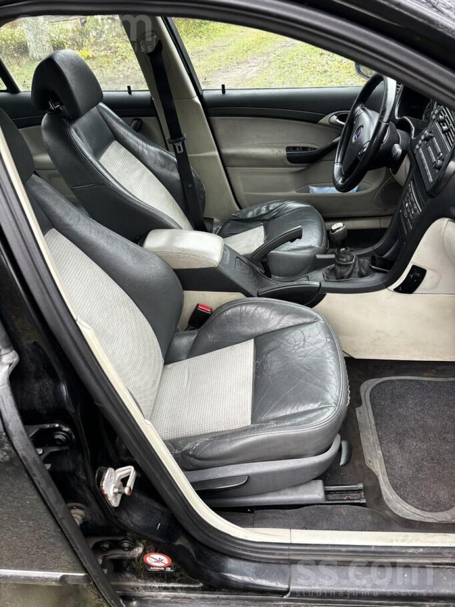 Melns Saab 9-3 2004 Rīga, ar dzinēja tilpumu 2.20 L un nobraukumu 344 tūkst. km par 700 €, foto 12 vietnē AUTOMOTO.COM.LV