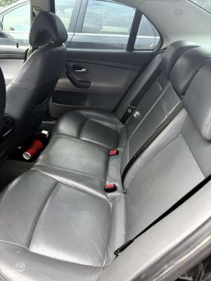 Black Saab 9-3 2004 in Kaunas, with an engine capacity of 2.00 L and mileage of 300 thousand km for 1100 €, photo 4 on AUTOMOTO.COM.LV
