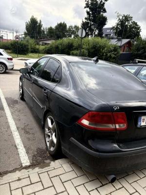 Black Saab 9-3 2004 in Kaunas, with an engine capacity of 2.00 L and mileage of 300 thousand km for 1100 €, photo 6 on AUTOMOTO.COM.LV