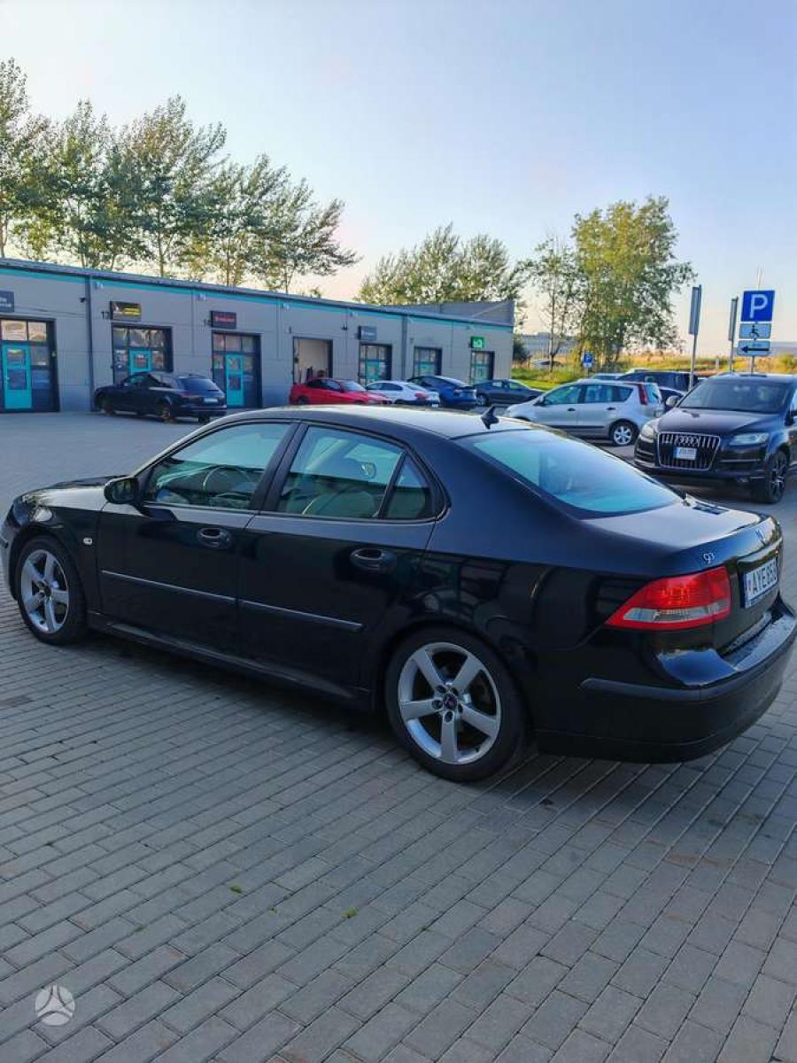 Melns Saab 9-3 2004 Viļņa, ar dzinēja tilpumu 2.00 L un nobraukumu 258 tūkst. km par 2000 €, foto 9 vietnē AUTOMOTO.COM.LV