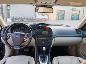 Melns Saab 9-3 2004 Viļņa, ar dzinēja tilpumu 2.00 L un nobraukumu 258 tūkst. km par 2000 €, foto 15 vietnē AUTOMOTO.COM.LV