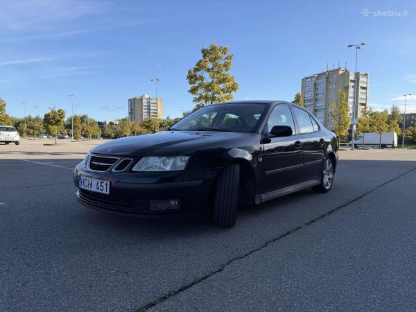 Melns Saab 9-3 2004 Panevēža, ar dzinēja tilpumu 2.20 L un nobraukumu 253 tūkst. km par 850 €, foto 3 vietnē AUTOMOTO.COM.LV