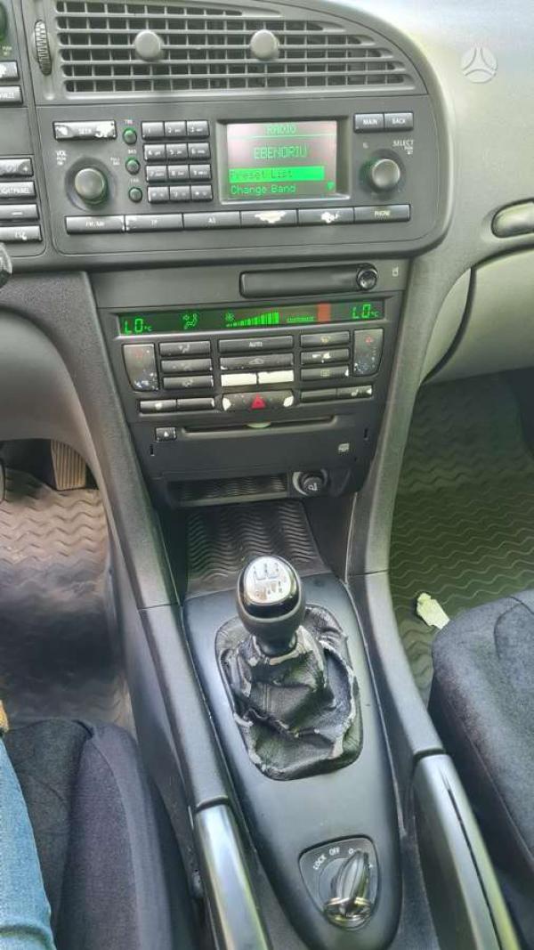Black Saab 9-3 2005 in Radviliskis, with an engine capacity of 2.00 L and mileage of 272 thousand km for 1499 €, photo 11 on AUTOMOTO.COM.LV