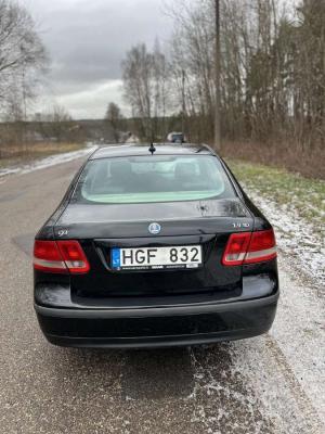 Black Saab 9-3 2005 in Ukmerge, with an engine capacity of 1.90 L and mileage of 321 thousand km for 1400 €, photo 6 on AUTOMOTO.COM.LV