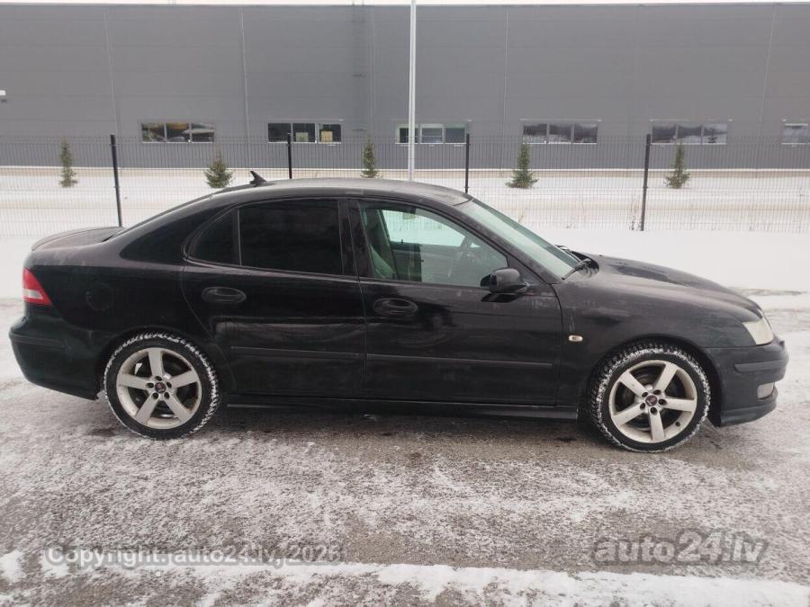 Melns Saab 9-3 2005 Tartu, ar dzinēja tilpumu 1.90 L un nobraukumu 266 tūkst. km par 1790 €, foto 8 vietnē AUTOMOTO.COM.LV