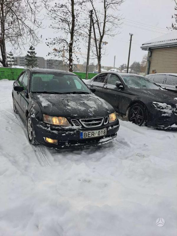 Melns Saab 9-3 2005 Kauņa, ar dzinēja tilpumu 2.17 L un nobraukumu 270 tūkst. km par 700 €, foto 3 vietnē AUTOMOTO.COM.LV