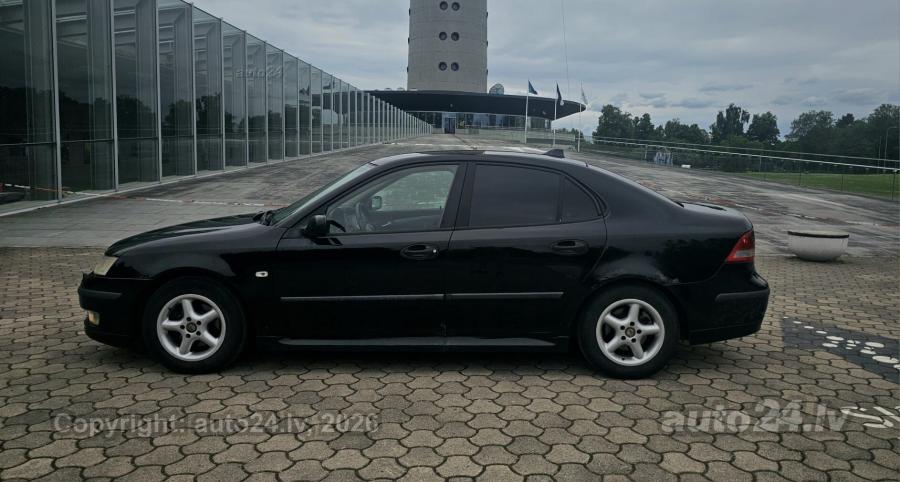 Melns Saab 9-3 2005 Tallina, ar dzinēja tilpumu 1.90 L un nobraukumu 340 tūkst. km par 1390 €, foto 9 vietnē AUTOMOTO.COM.LV