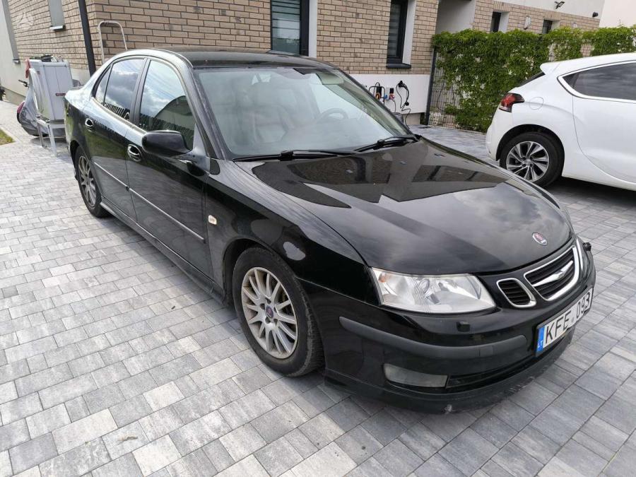 Melns Saab 9-3 2005 Viļņa, ar dzinēja tilpumu 1.90 L un nobraukumu 300 tūkst. km par 650 €, foto 3 vietnē AUTOMOTO.COM.LV