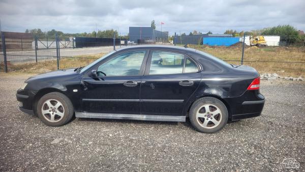 Saab 9-3 2005 Klaipėda vietnē Melns Saab 9-3 2005 Klaipėda, ar dzinēja tilpumu 1.80 L un nobraukumu 374 tūkst. km par 750 €, foto 5 vietnē AUTOMOTO.COM.LV