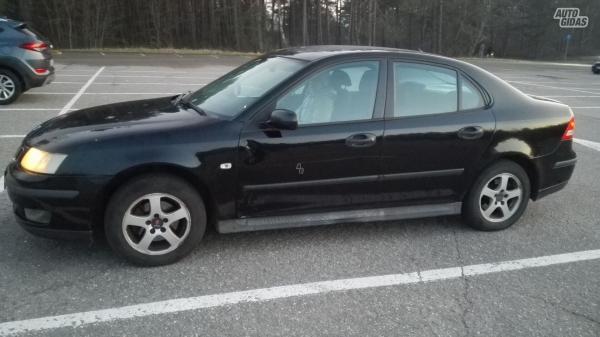Saab 9-3 2005 Klaipėda vietnē Melns Saab 9-3 2005 Klaipėda, ar dzinēja tilpumu 1.80 L un nobraukumu 374 tūkst. km par 750 €, foto 8 vietnē AUTOMOTO.COM.LV