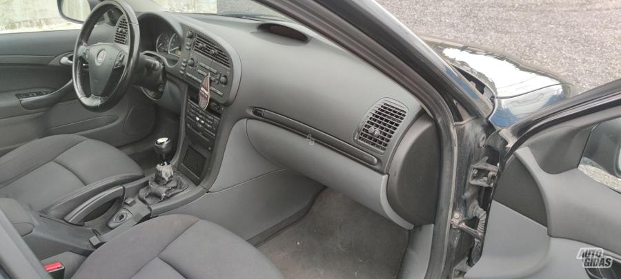 Black Saab 9-3 2005 in Klaipeda, with an engine capacity of 1.80 L and mileage of 374 thousand km for 750 €, photo 10 on AUTOMOTO.COM.LV