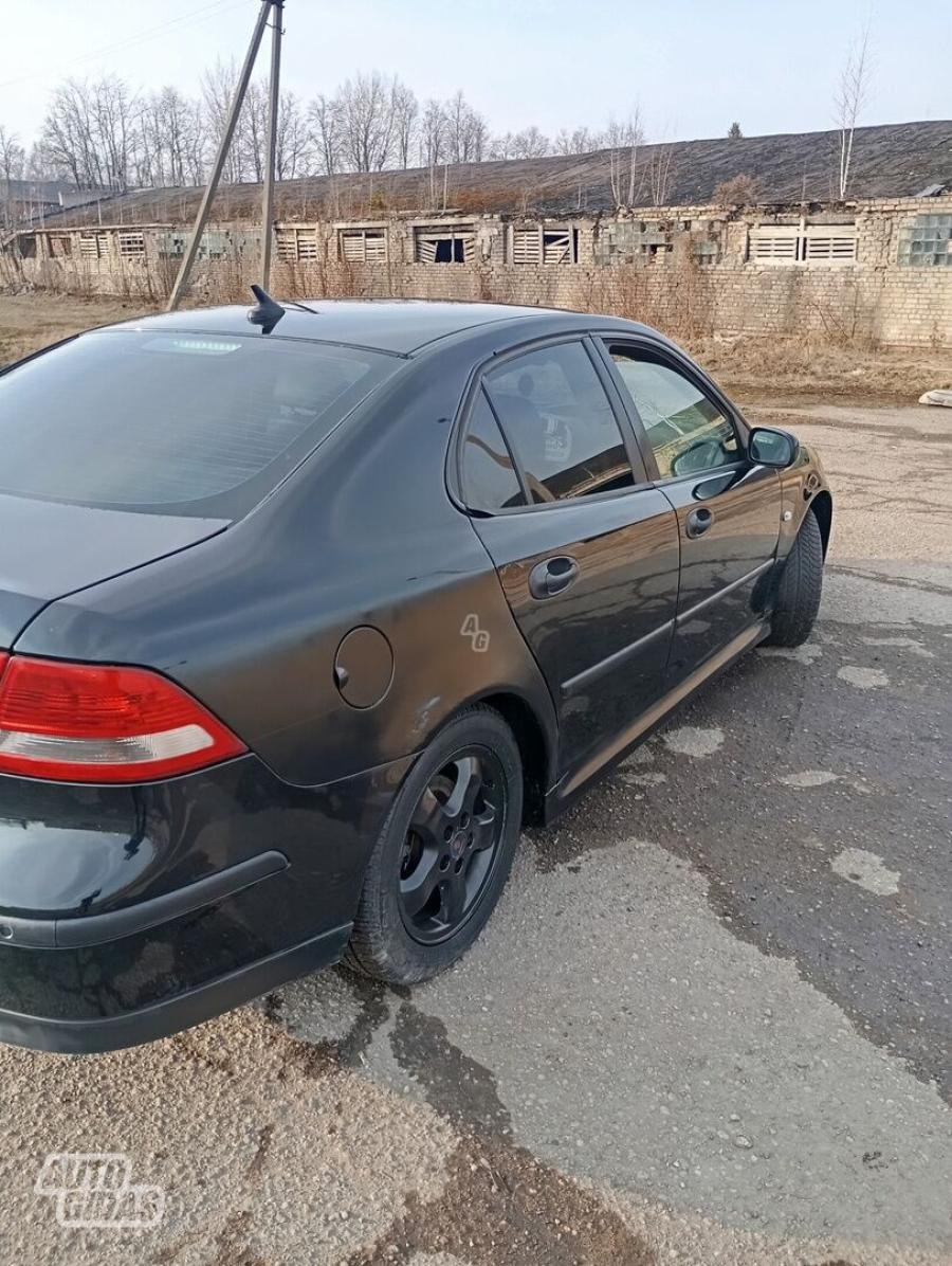 Black Saab 9-3 2006 in Marijampole, with an engine capacity of 1.90 L and mileage of 400 thousand km for 850 €, photo 5 on AUTOMOTO.COM.LV