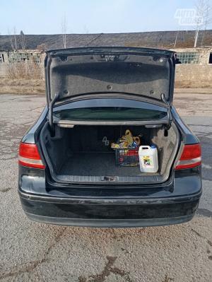 Black Saab 9-3 2006 in Marijampole, with an engine capacity of 1.90 L and mileage of 400 thousand km for 850 €, photo 8 on AUTOMOTO.COM.LV
