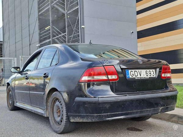 Melns Saab 9-3 2006 Viļņa, ar dzinēja tilpumu 1.90 L un nobraukumu 406 tūkst. km par 350 €, foto 4 vietnē AUTOMOTO.COM.LV