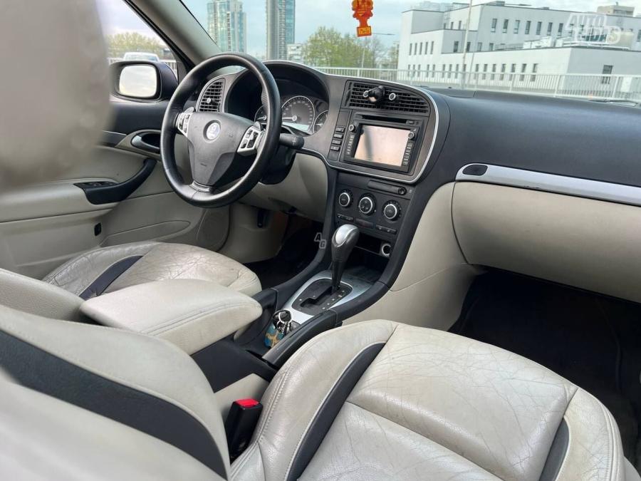 Black Saab 9-3 2007 in Vilnius, with an engine capacity of 2.80 L and mileage of 390 thousand km for 2000 €, photo 13 on AUTOMOTO.COM.LV