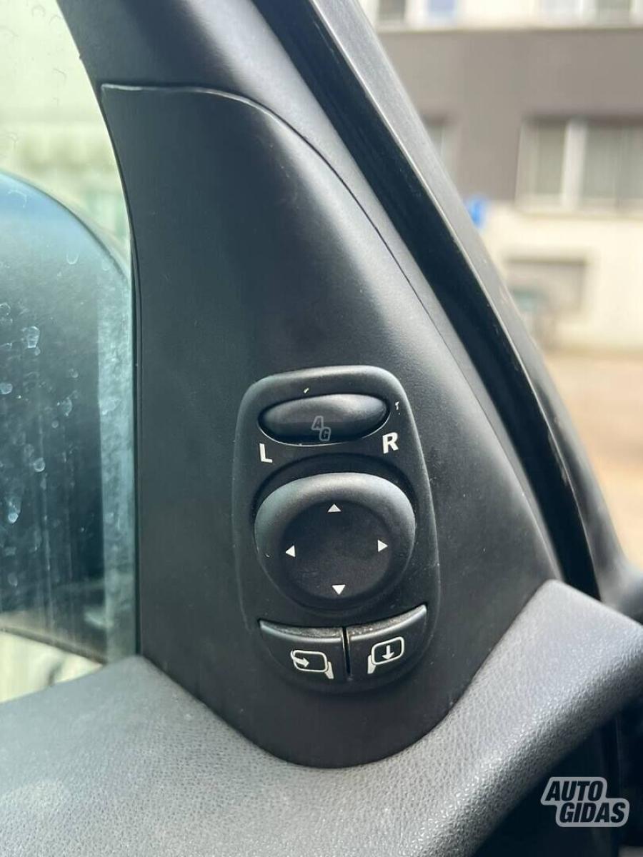 Black Saab 9-3 2007 in Vilnius, with an engine capacity of 2.80 L and mileage of 390 thousand km for 2000 €, photo 19 on AUTOMOTO.COM.LV
