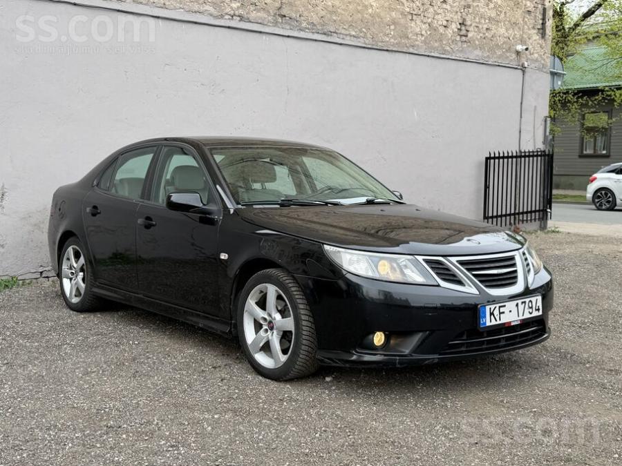 Melns Saab 9-3 2007 Rīga, ar dzinēja tilpumu 1.90 L un nobraukumu 305 tūkst. km par 1650 €, foto 1 vietnē AUTOMOTO.COM.LV