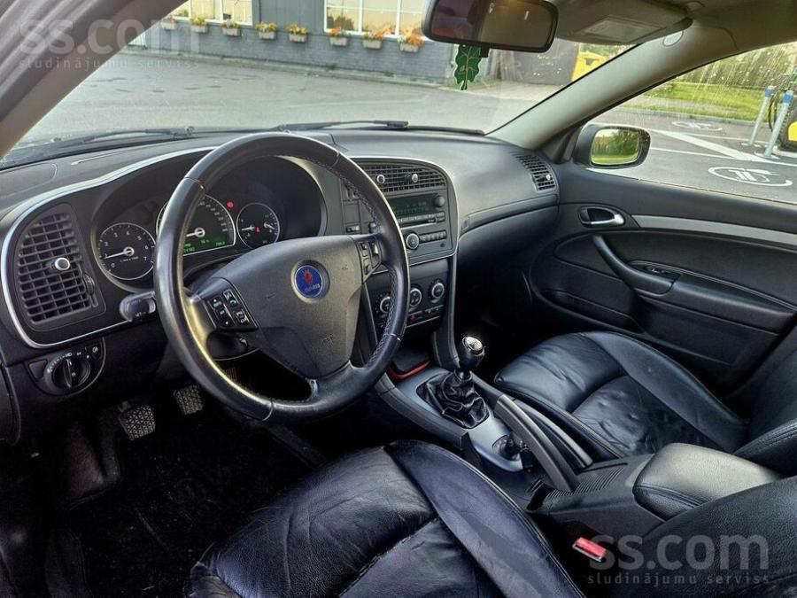 Black Saab 9-3 2007 in Liepaja, with an engine capacity of 1.80 L and mileage of 224 thousand km for 2390 €, photo 11 on AUTOMOTO.COM.LV