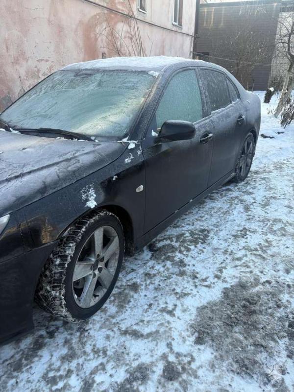 Black Saab 9-3 2008 in Kaunas, with an engine capacity of 2.00 L and mileage of 183 thousand km for 2199 €, photo 4 on AUTOMOTO.COM.LV
